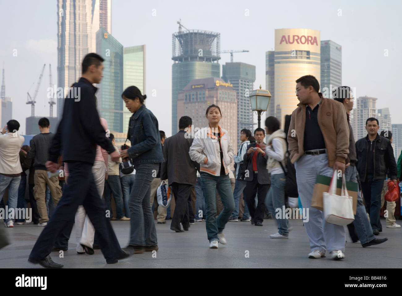 Shanghai china large crowd hi-res stock photography and images - Alamy