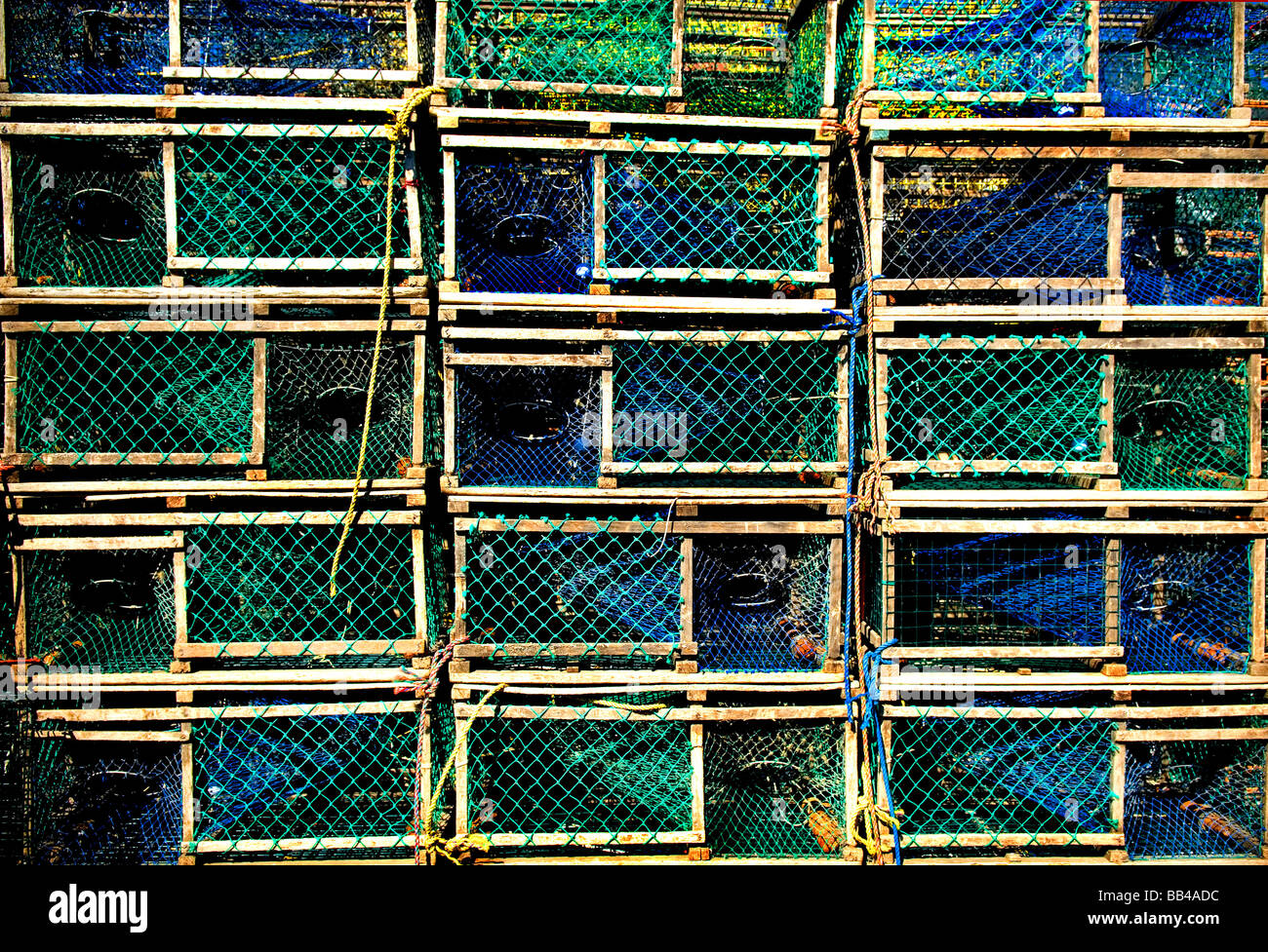 Large traps hi-res stock photography and images - Alamy