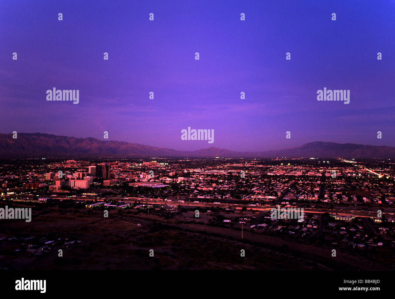Tucson city lights hi-res stock photography and images - Alamy