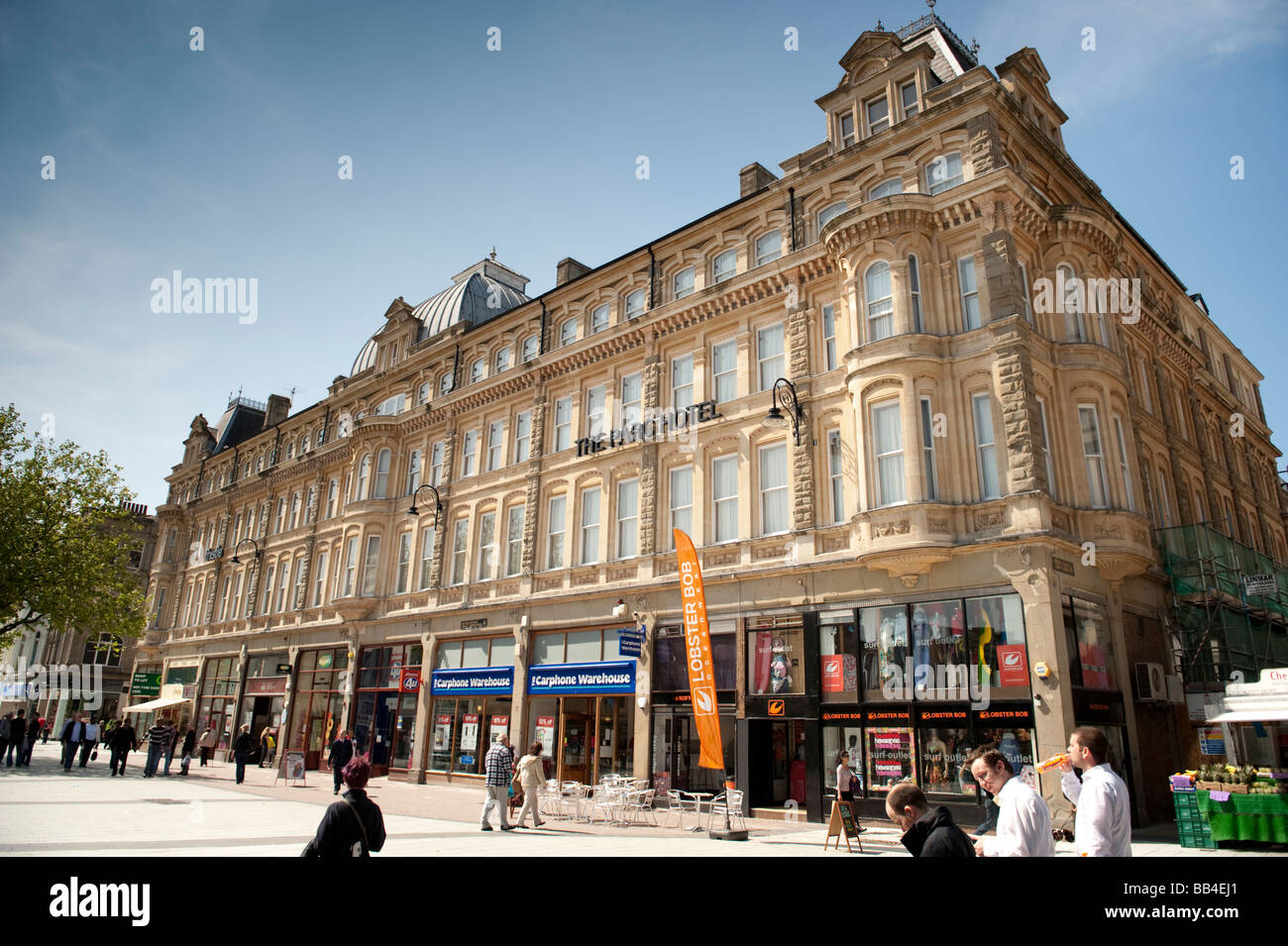 Welsh city park hi-res stock photography and images - Alamy