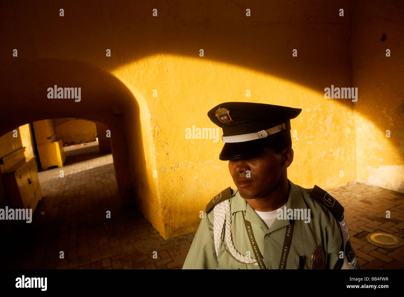 Portrait of a police officer in Cartagena, Colombia Stock Photo - Alamy