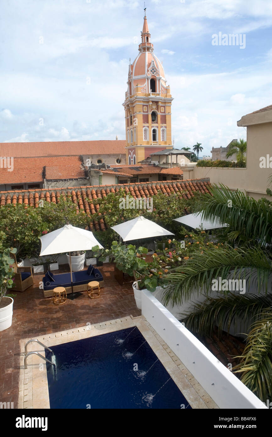 Cartagena hotel swimming pool hi-res stock photography and images - Alamy