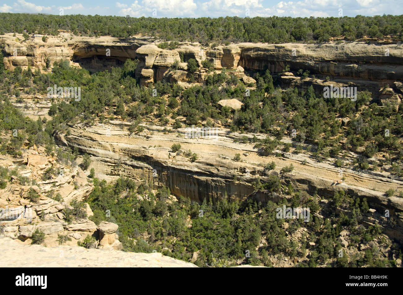 Fire house ruins mesa verde park hi-res stock photography and images ...