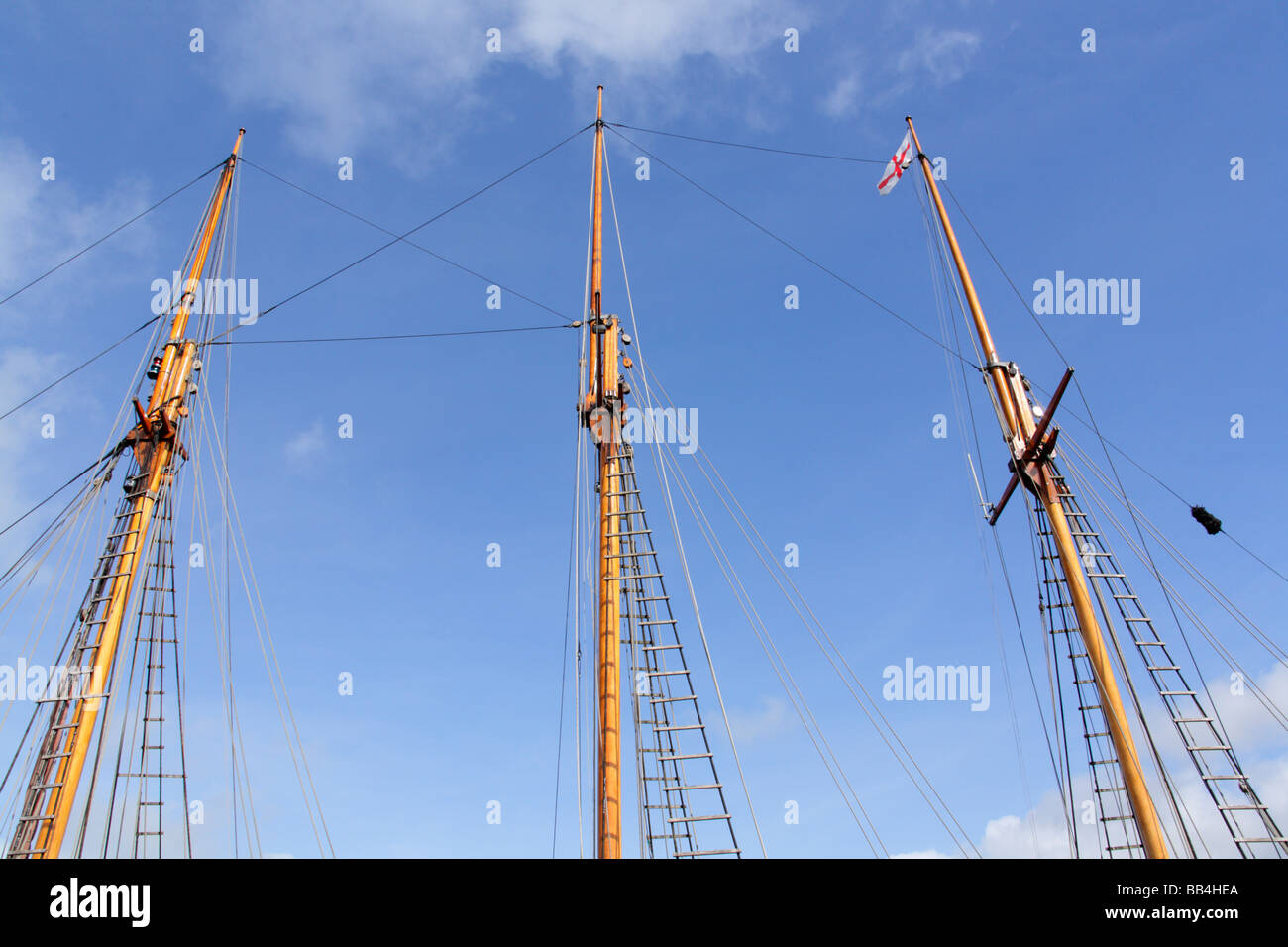 Rigging on masts hi-res stock photography and images - Alamy