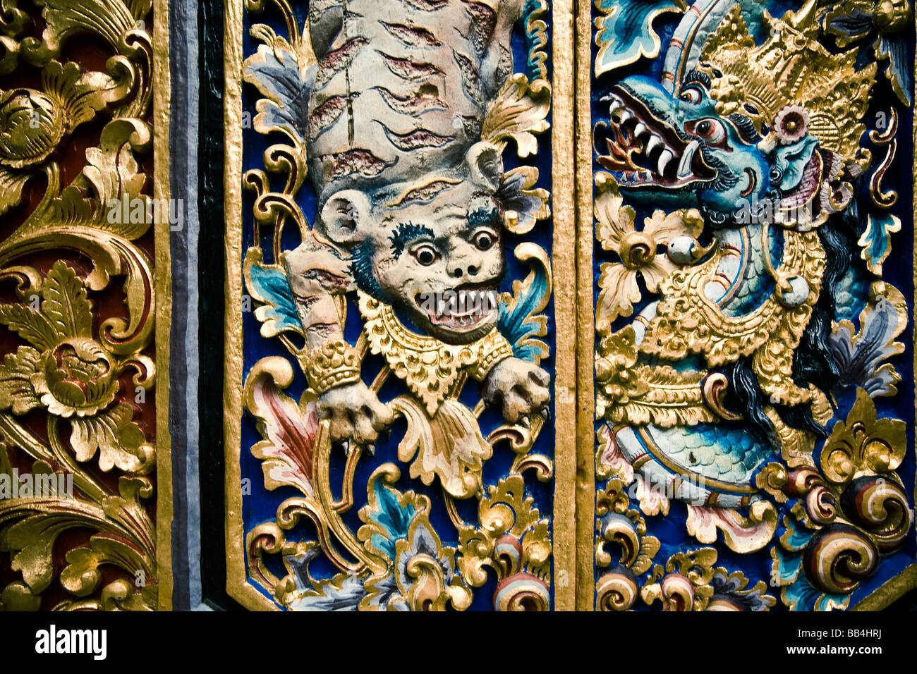 Hindu wooden carving Stock Photo - Alamy