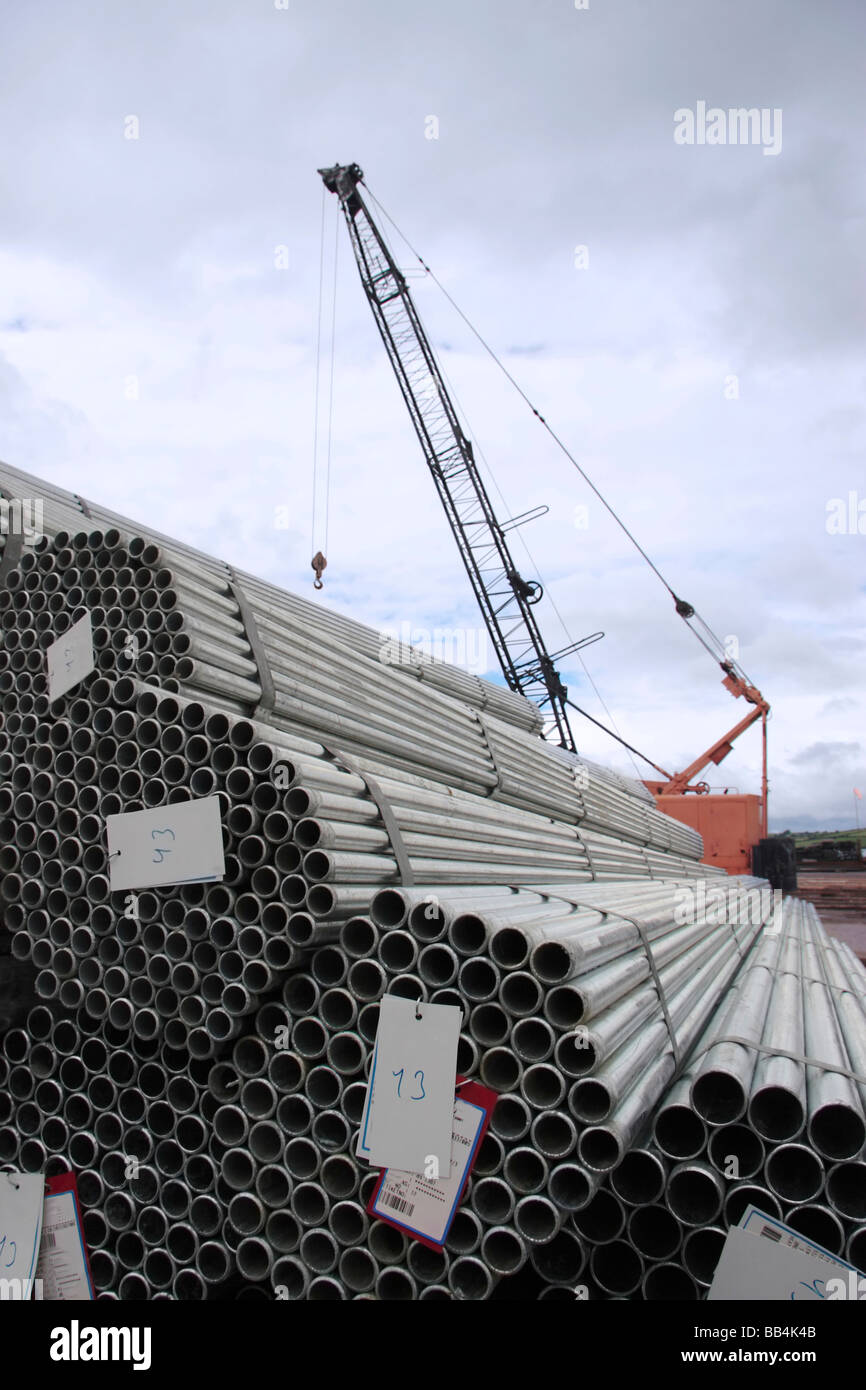 steel shipment getting ready to be loaded Stock Photo - Alamy