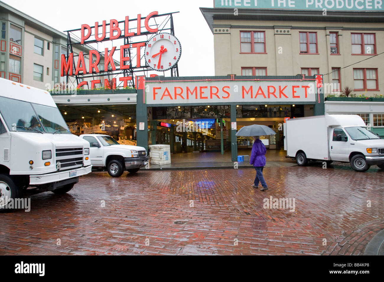 WA, Seattle, Pike Place Market, rainy day at the market Stock Photo - Alamy