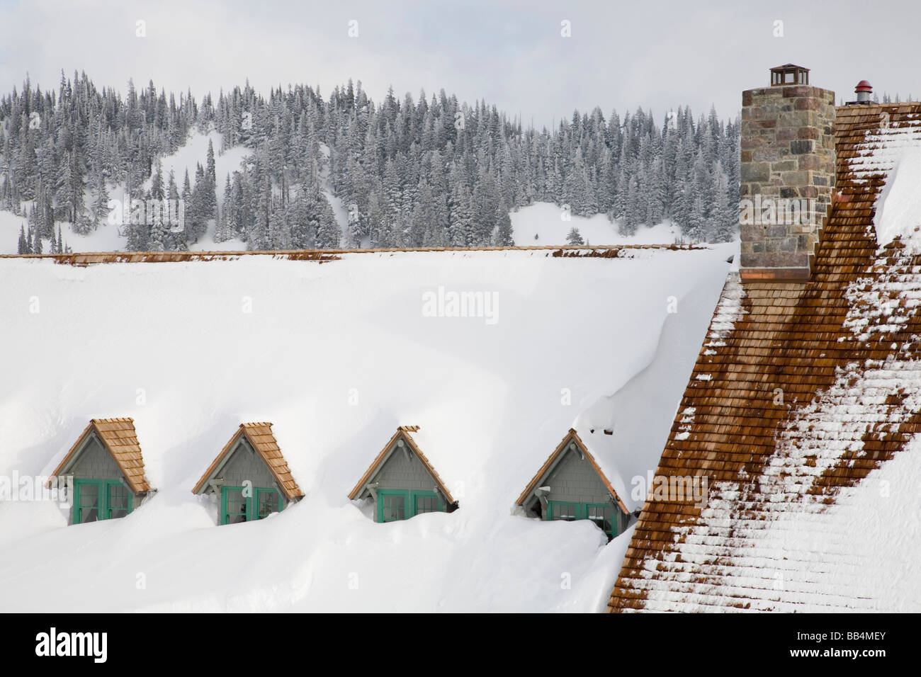 Paradise inn in winter mount hi-res stock photography and images - Alamy