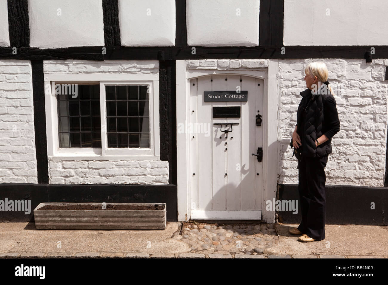 England Berkshire Bray Village High Street Stuart Cottage small front ...