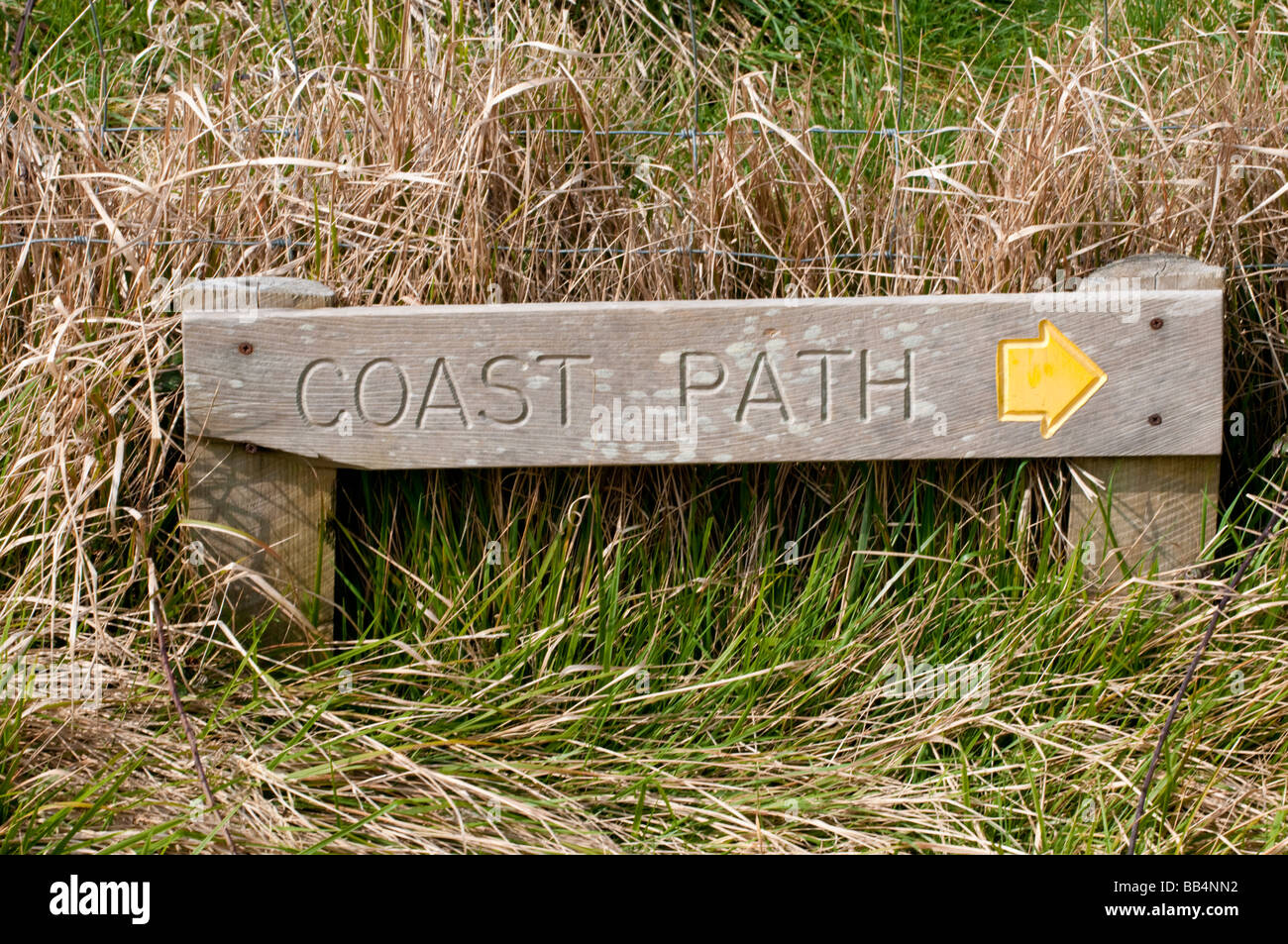Southwest coast path sign Stock Photo - Alamy
