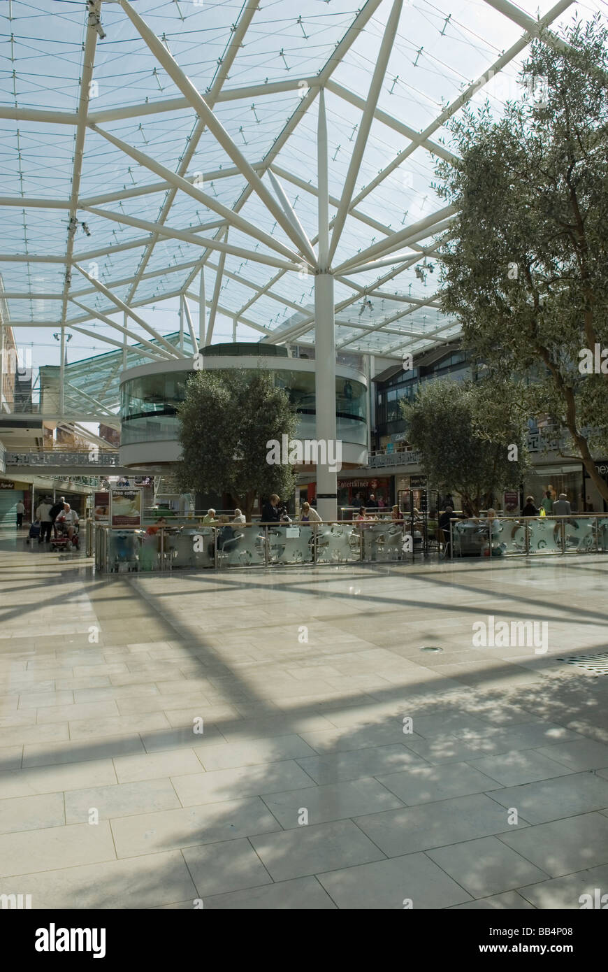 Shoppers at the Lower Precinct Coventry City Centre Stock Photo - Alamy