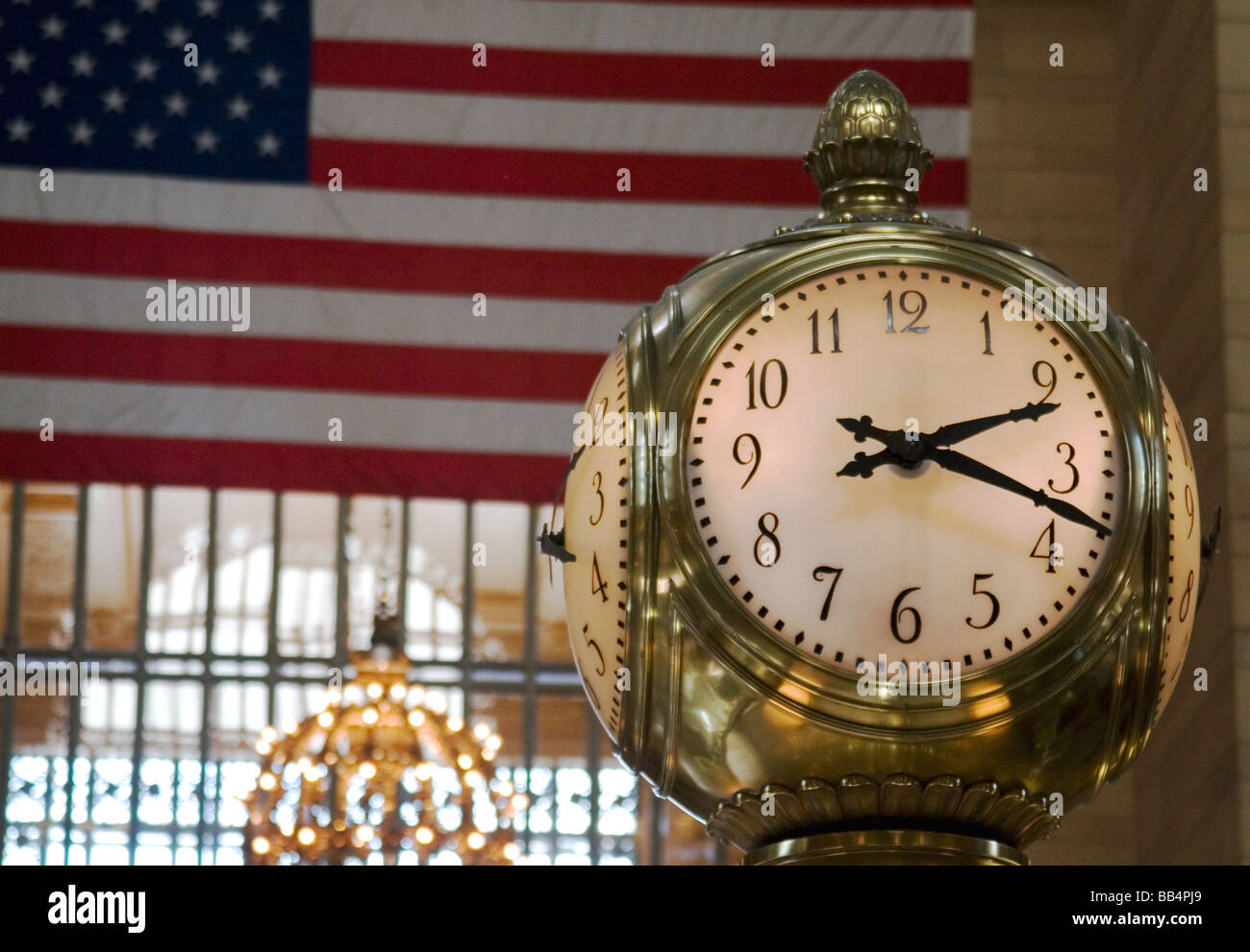 The clock at New York City Grand Central Station Stock Photo - Alamy