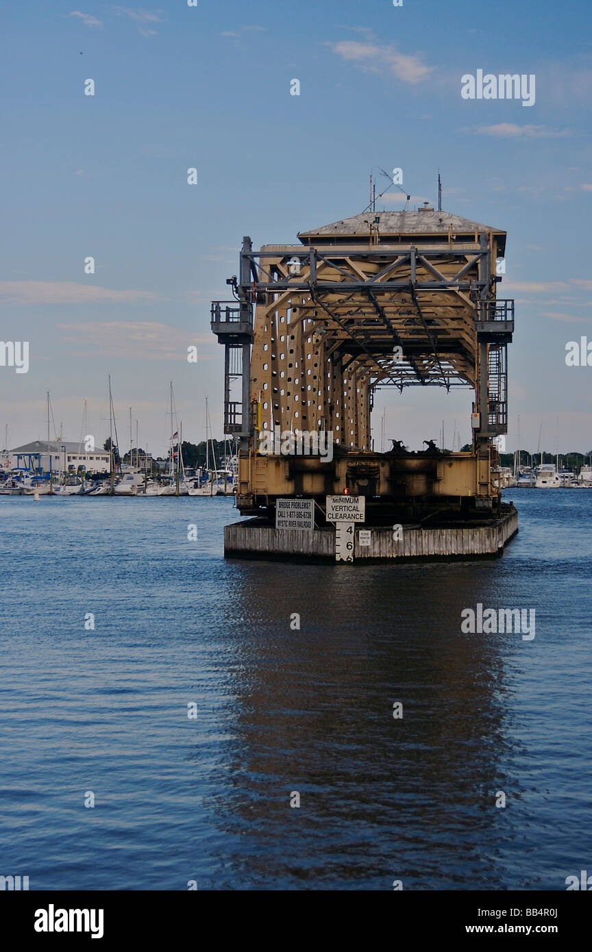 Connecticut river railroad bridge hi-res stock photography and images ...