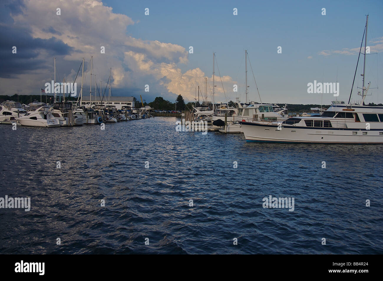 North America, USA, Connecticut. Boats docked on the Mystic River Stock ...
