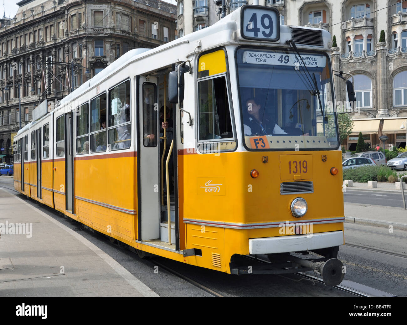 Budapest tram hi-res stock photography and images - Alamy