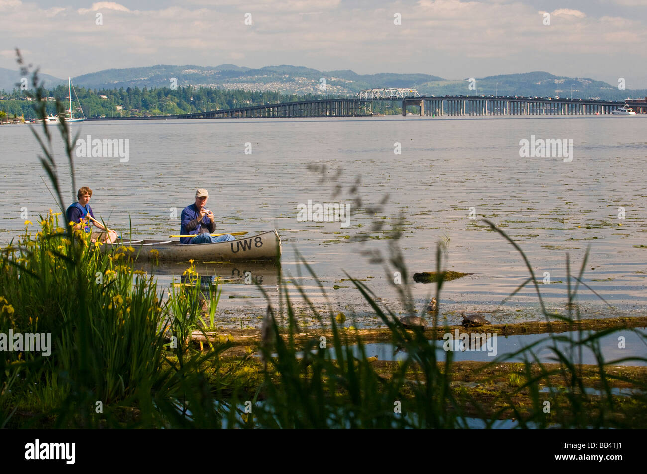 Evergreen point floating bridge hi-res stock photography and images - Alamy