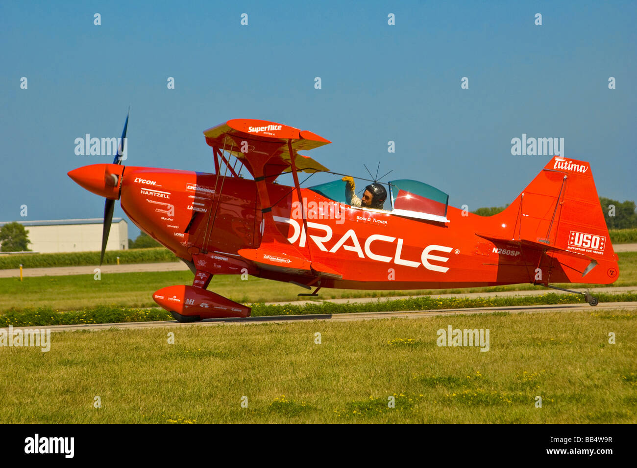 Oracle Challenger Ii High Resolution Stock Photography and Images - Alamy
