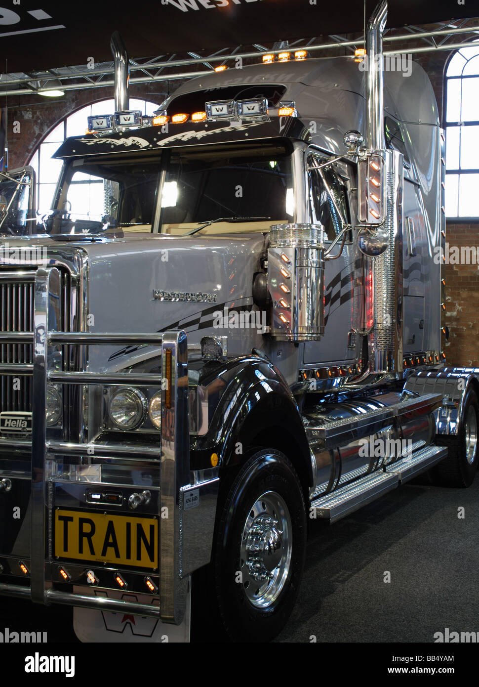 Brisbane truck machine hi-res stock photography and images - Alamy