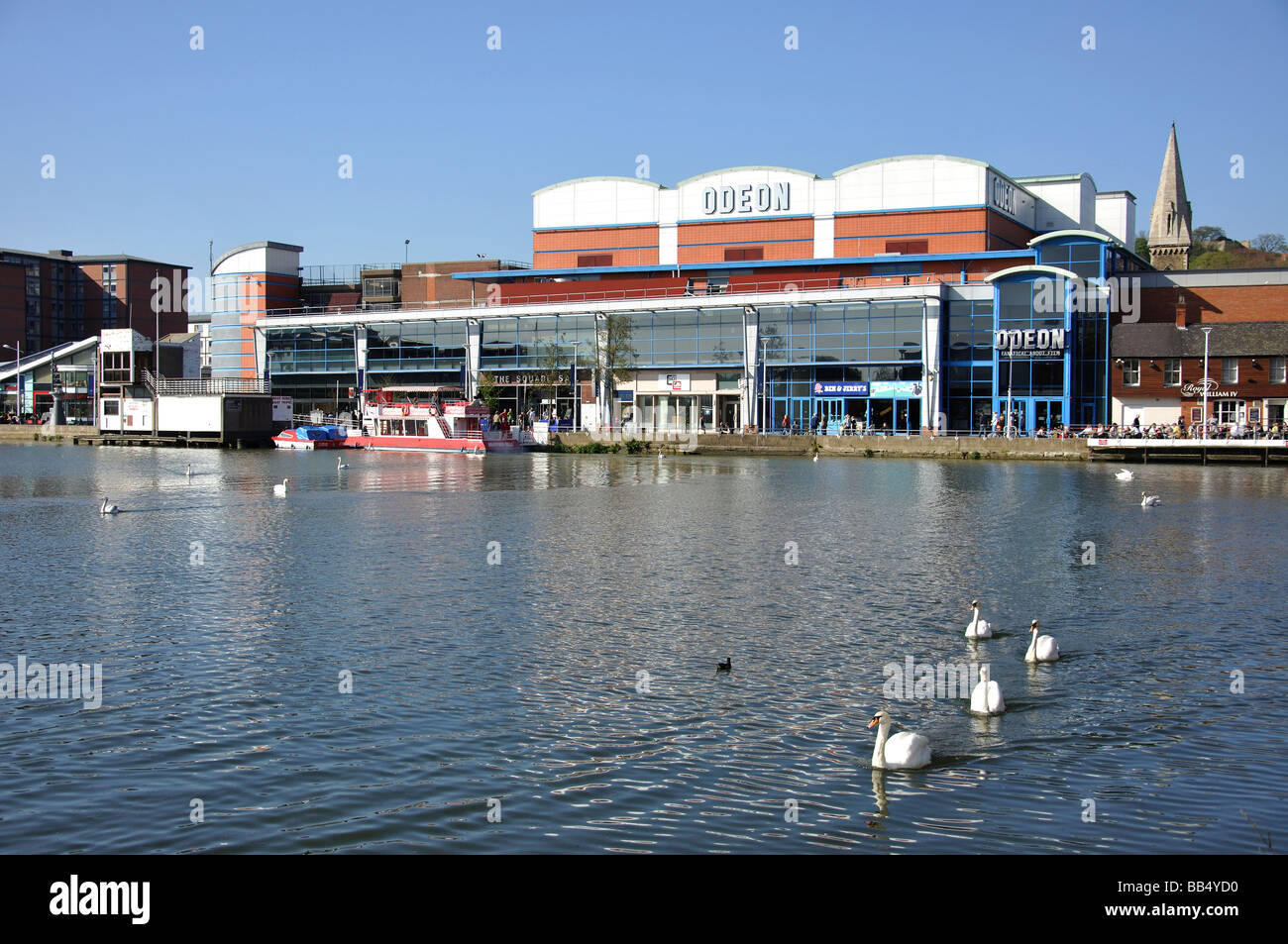 Lincoln uk brayford pool waterfront hi-res stock photography and images ...