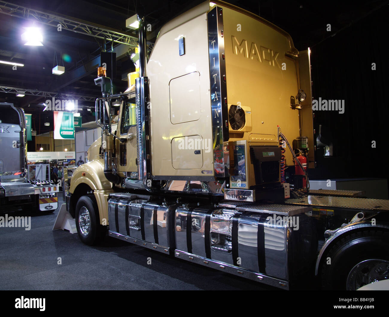 Prime mover hi-res stock photography and images - Alamy