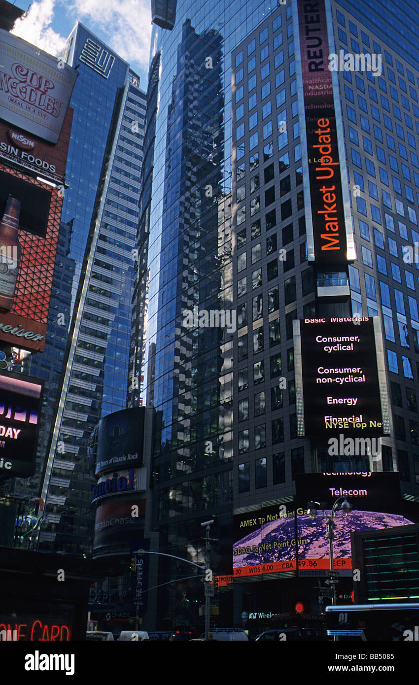 Almost blocking out the sky hi-res stock photography and images - Alamy