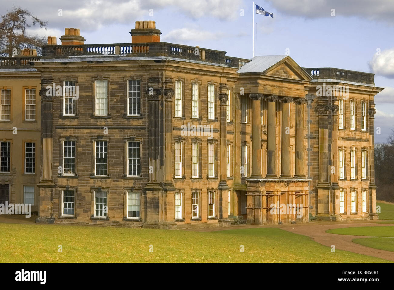The exterior of a Stately Home Stock Photo - Alamy