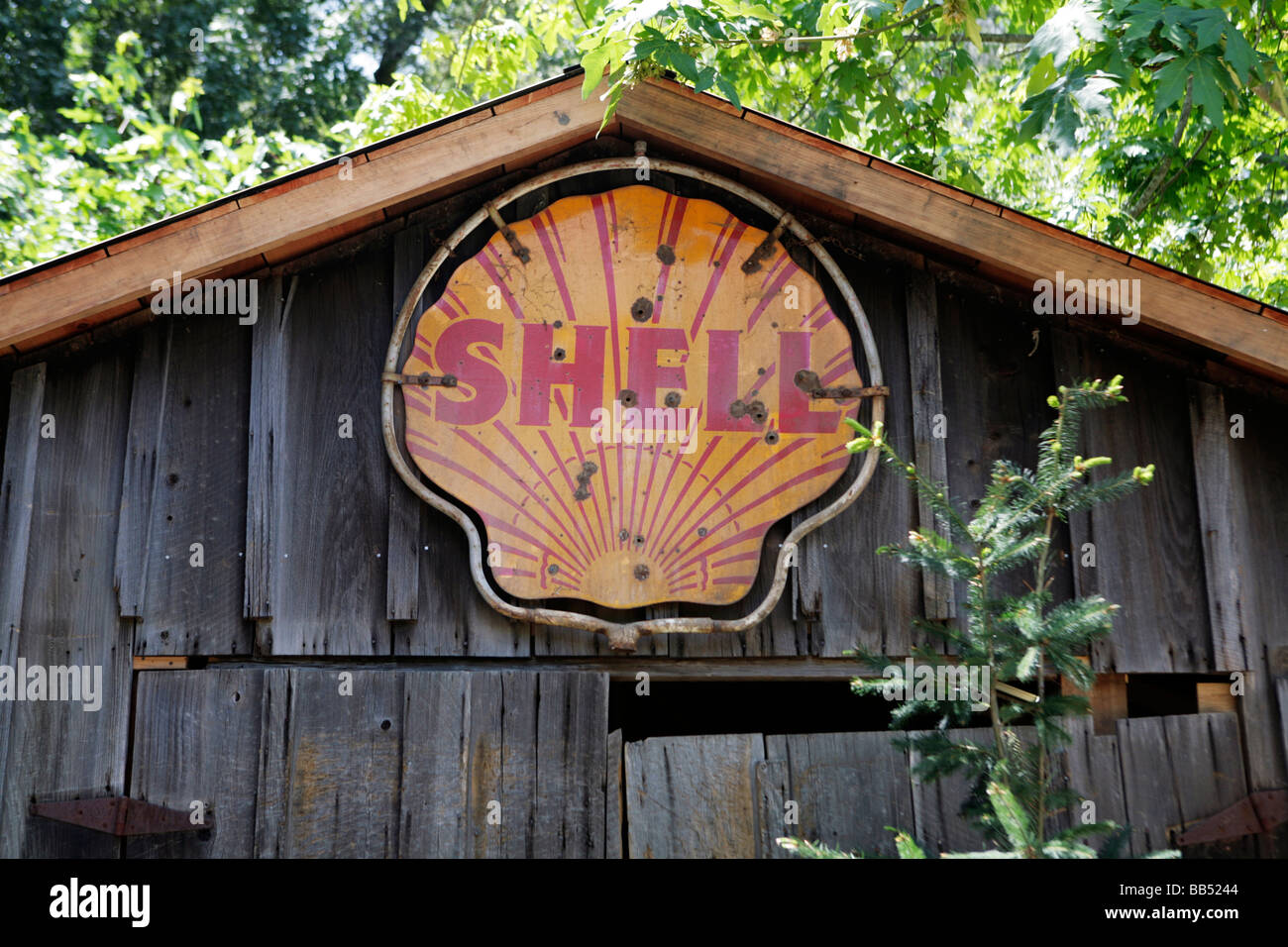 Shell Gas station, Big Sur, California, USA Stock Photo - Alamy