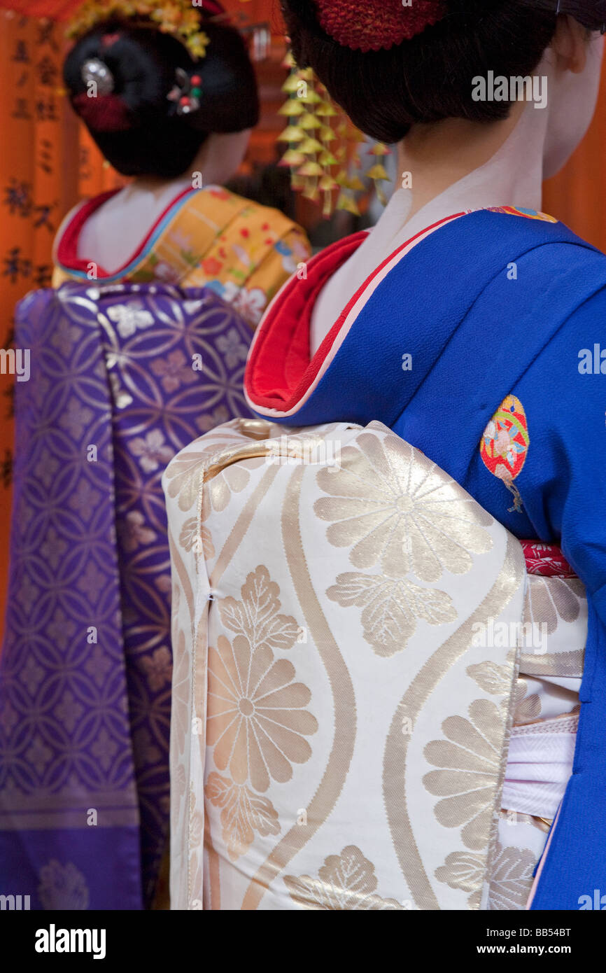 Geisha japan and back view hi-res stock photography and images - Alamy