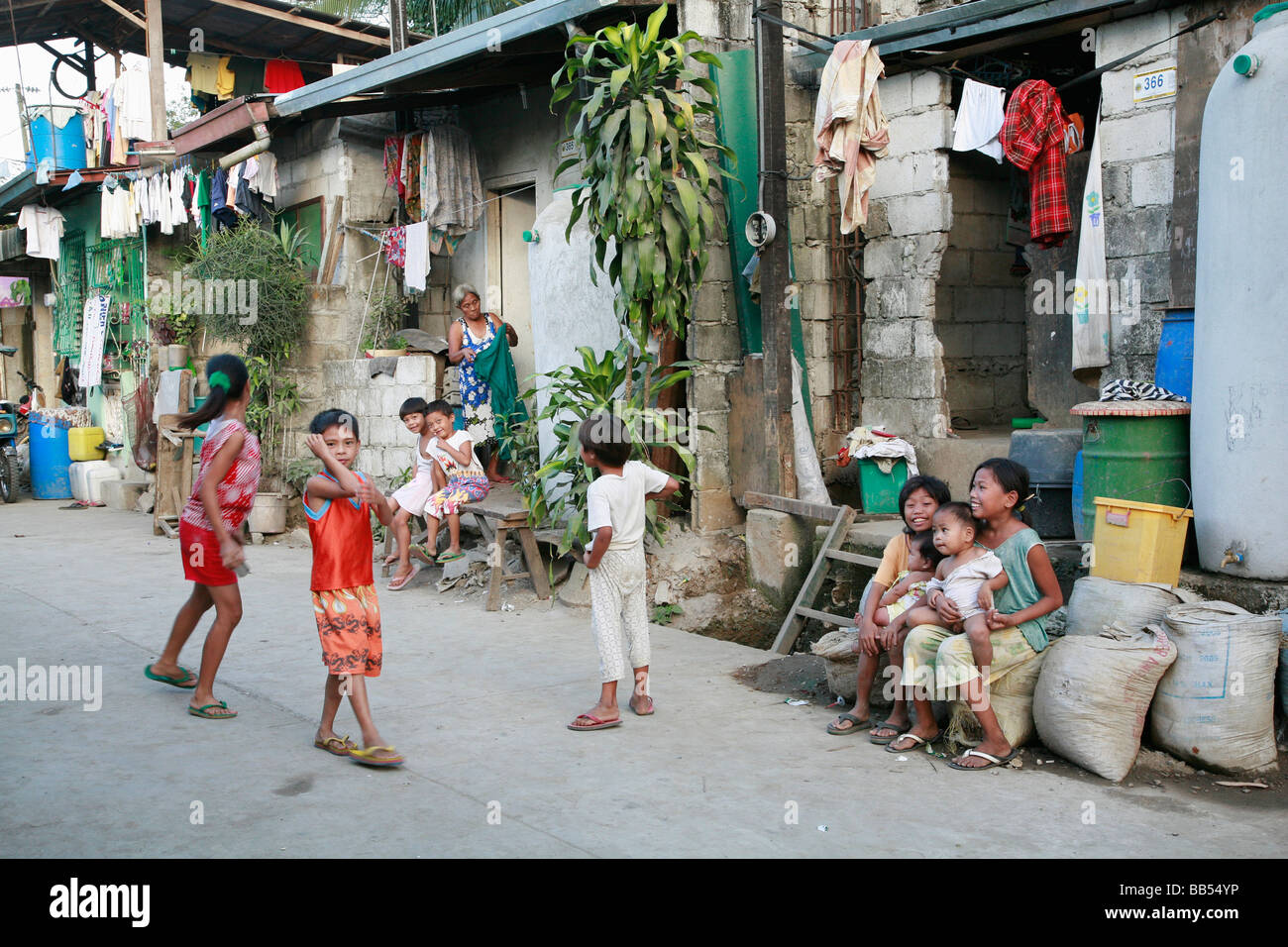 Manila Slum And High Resolution Stock Photography and Images - Alamy