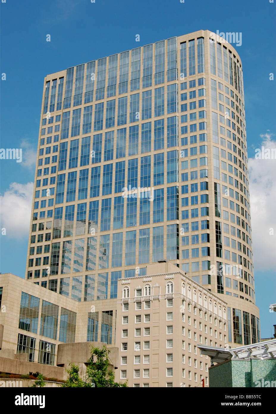 Calpine Center Downtown Houston Stock Photo - Alamy