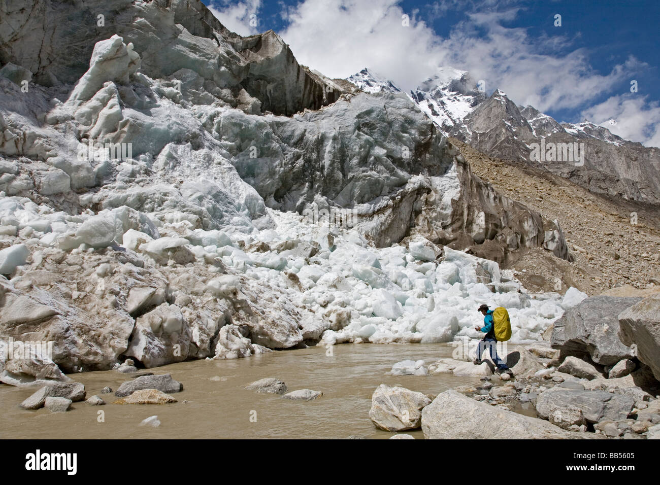 Source of ganges river hi-res stock photography and images - Alamy