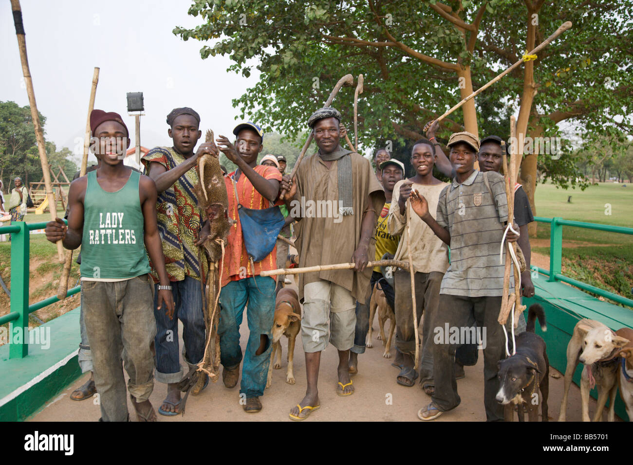 African bush hunters hi-res stock photography and images - Alamy