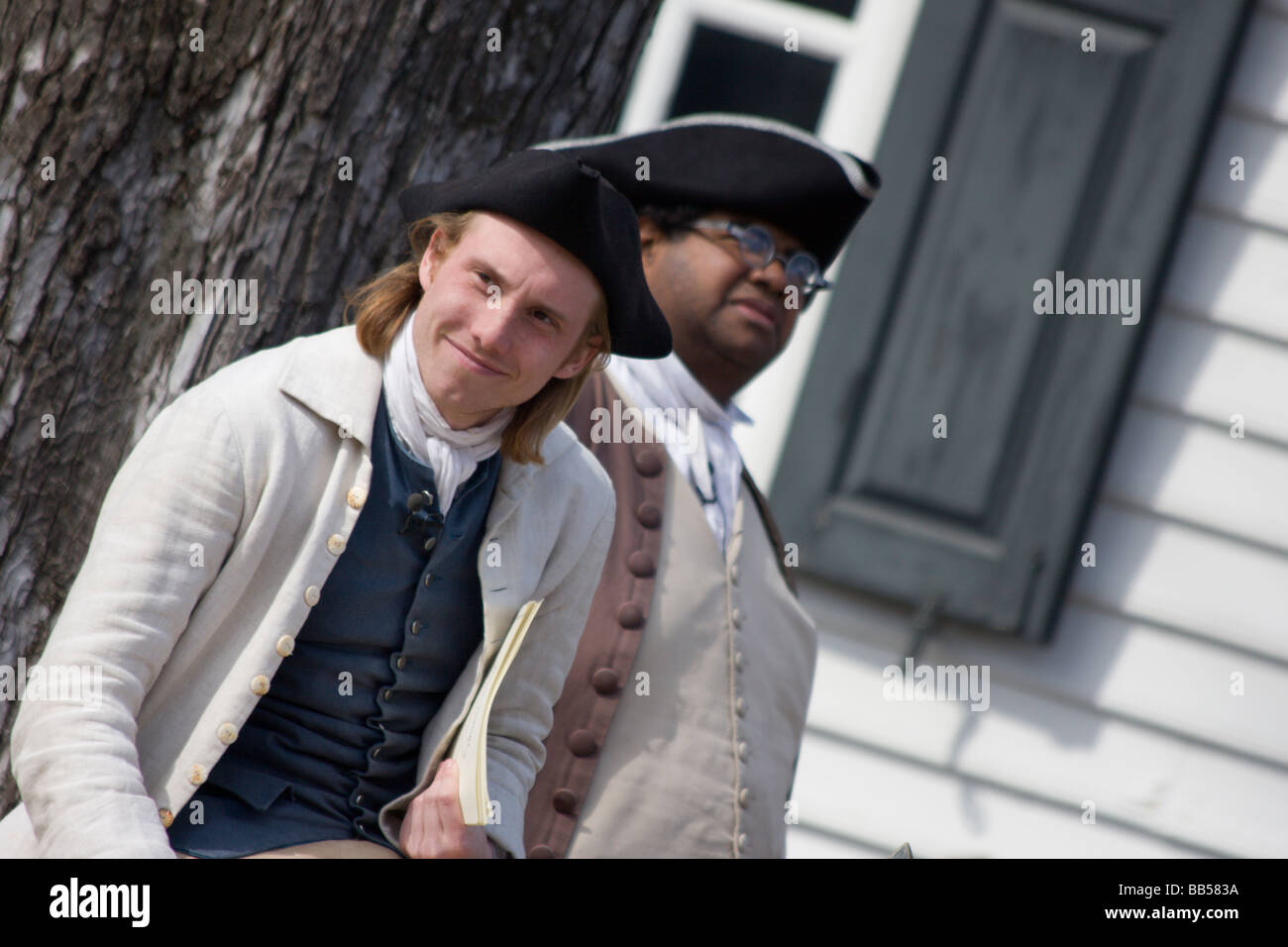 Period actors in Colonial Williamsburg, Virginia Stock Photo - Alamy