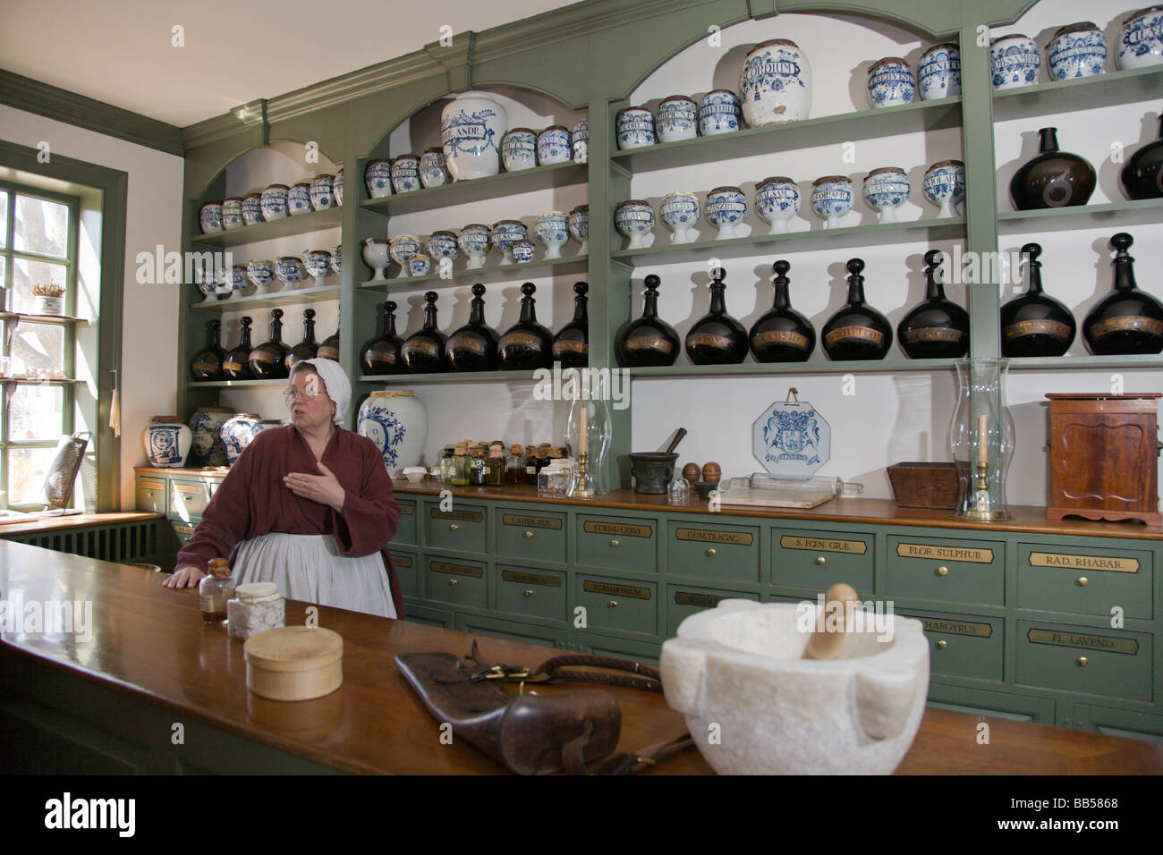 Apothecary Shop High Resolution Stock Photography and Images - Alamy