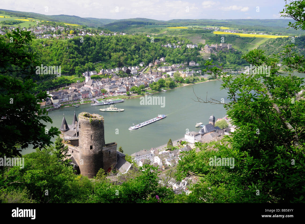 Katz castle overlooking Rhine valley and St Goar, Germany Stock Photo ...