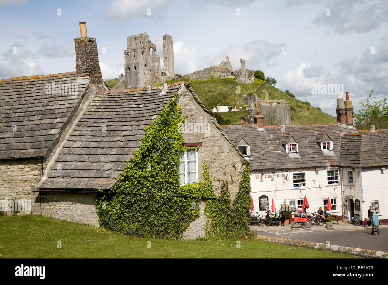 Corfe Castle village Dorset England Stock Photo - Alamy