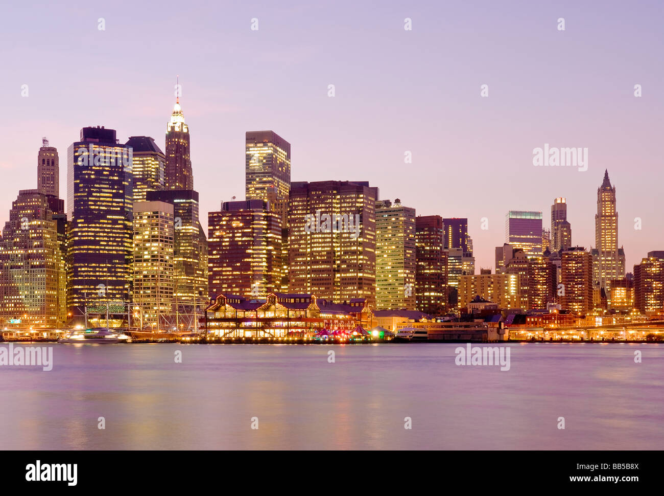 American city skyline hi-res stock photography and images - Alamy