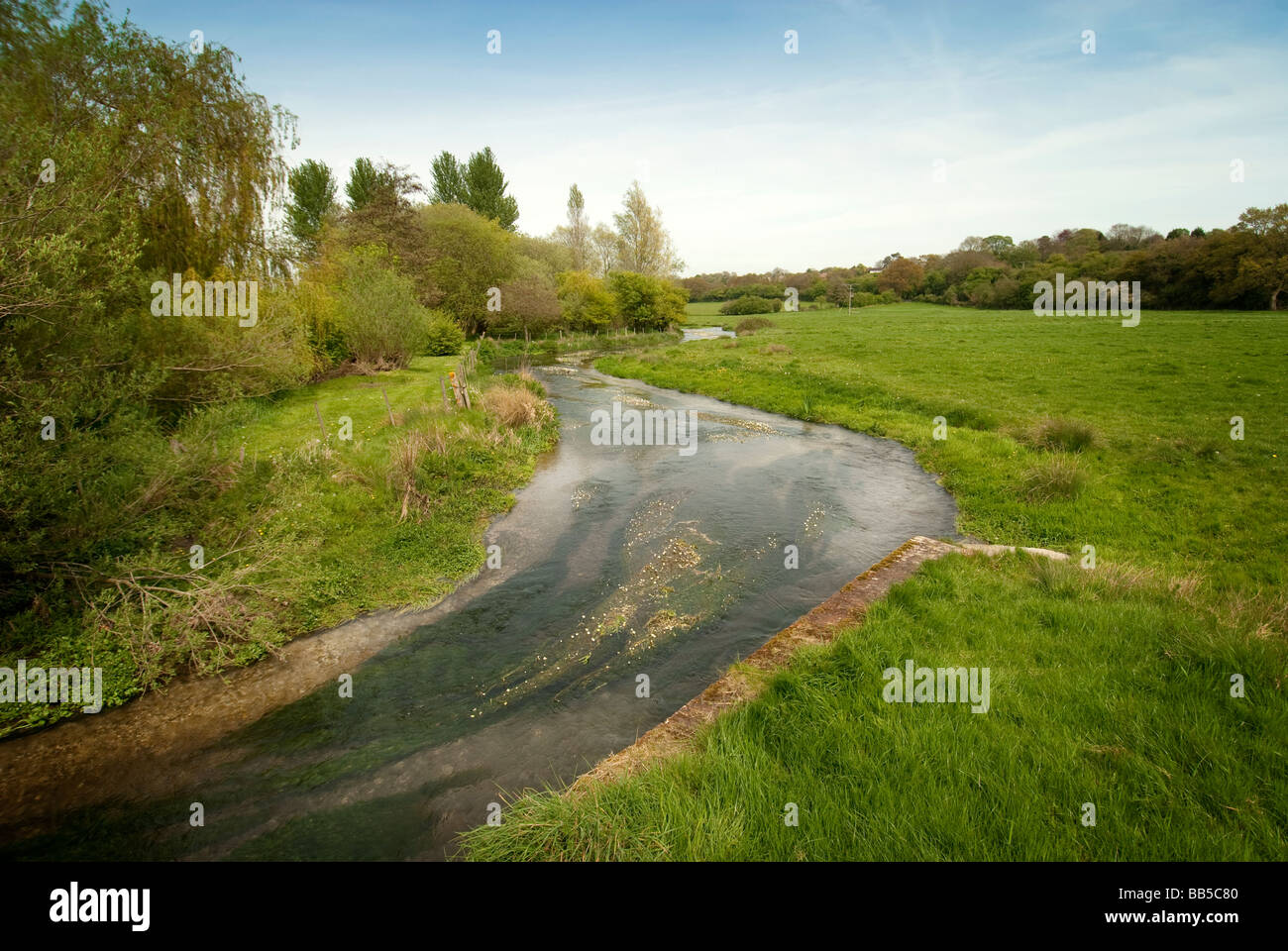 River meon hi-res stock photography and images - Alamy