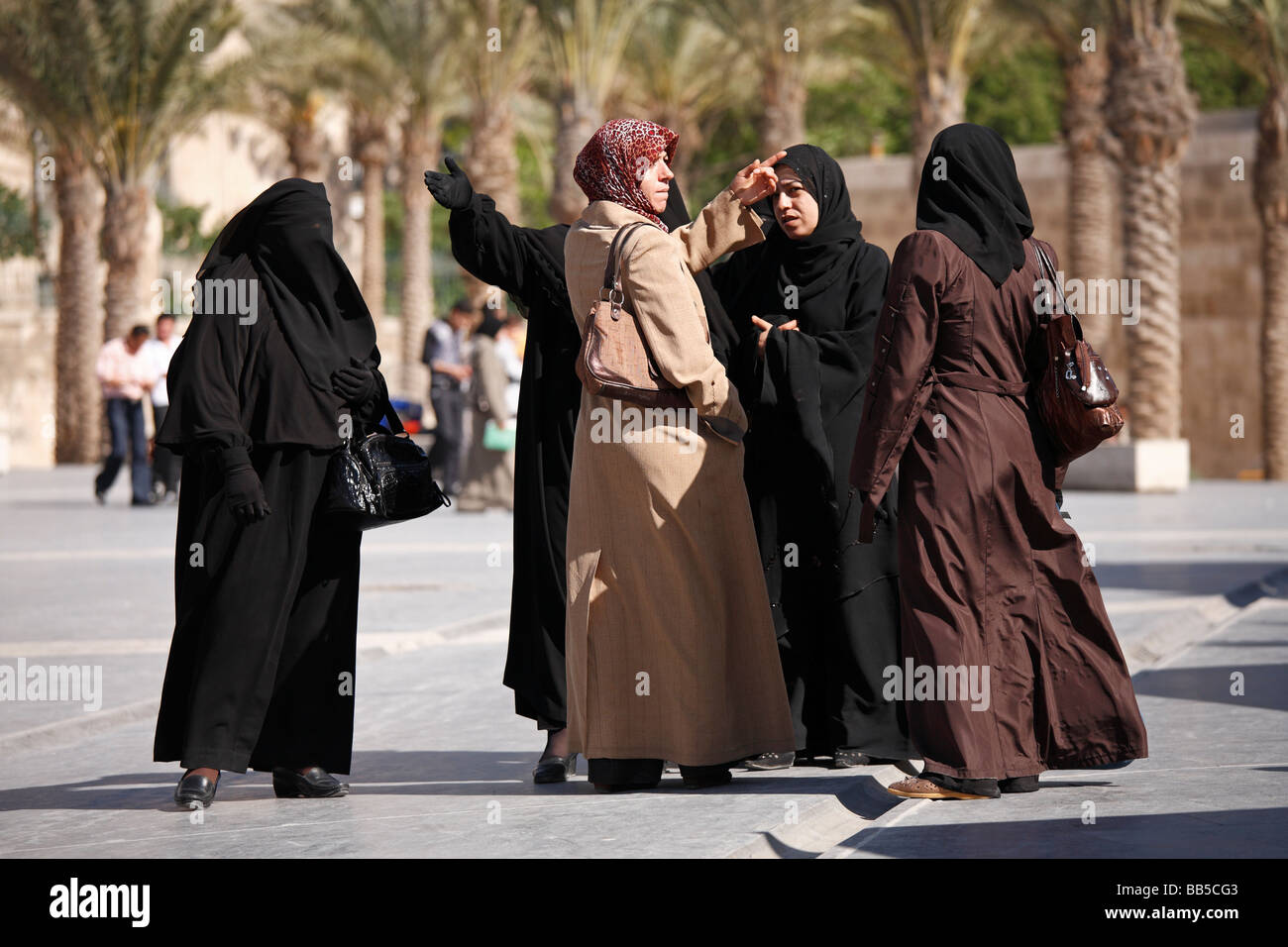 Traditional Syrian Dress Stock Photos & Traditional Syrian Dress Stock ...