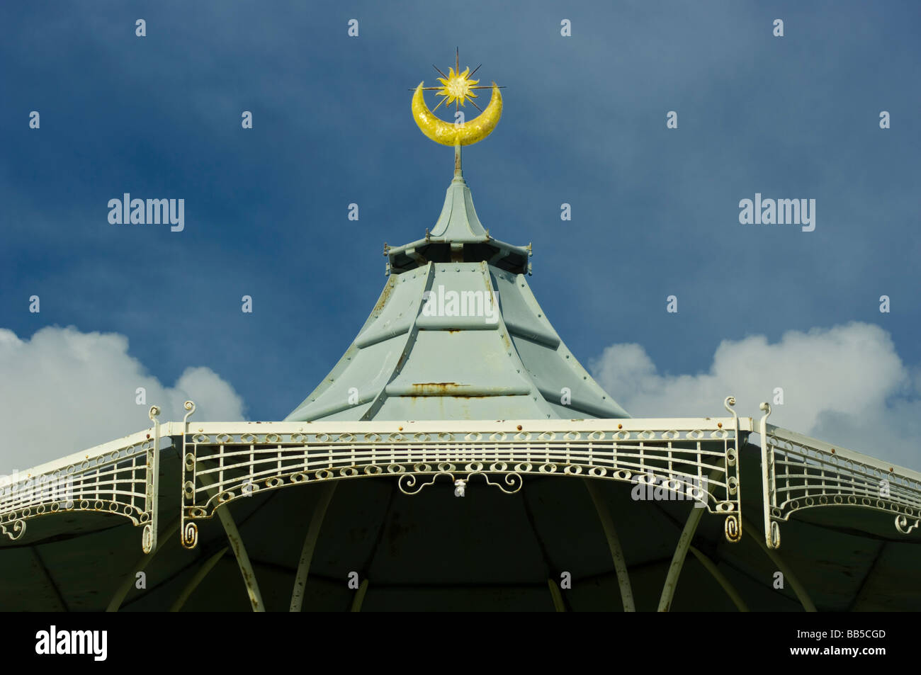 Live At The Bandstand High Resolution Stock Photography and Images - Alamy