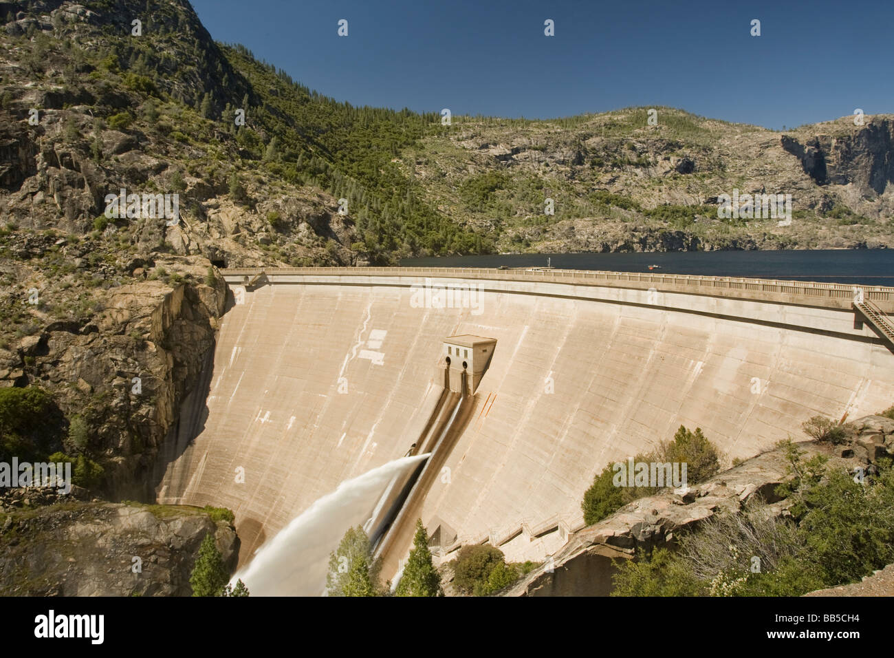 Hetch Hetchy Dam Yosemite National Park Stock Photo - Alamy