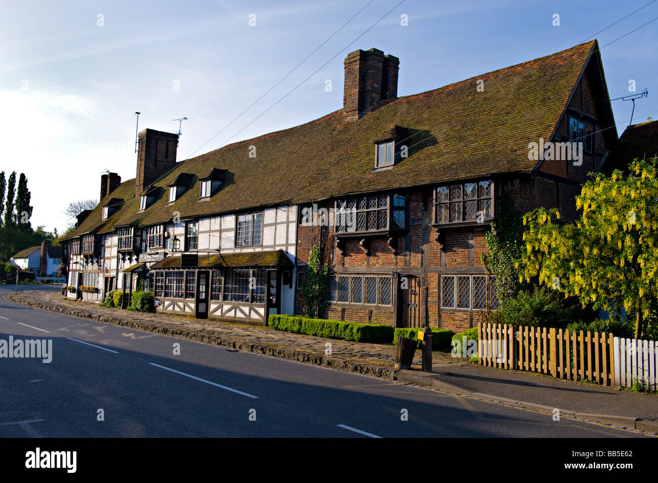 Biddenden village hi-res stock photography and images - Alamy