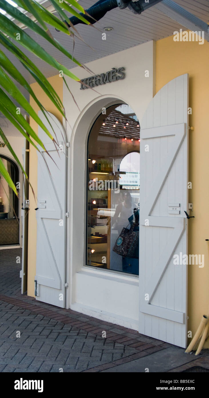 Boutique fragrance store hi-res stock photography and images - Alamy