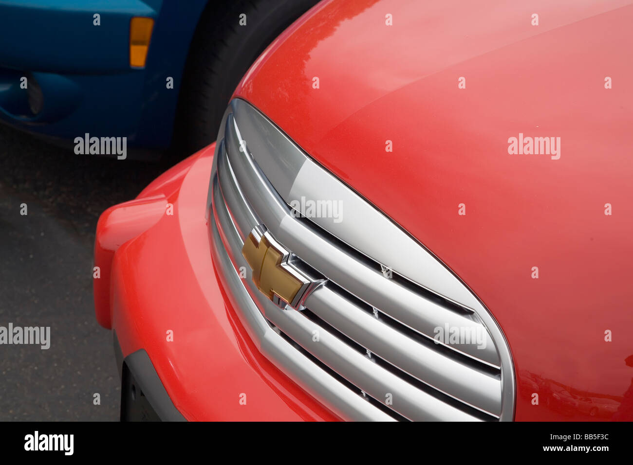 Photo of the grill of a Chevrolet Vehicle Stock Photo - Alamy