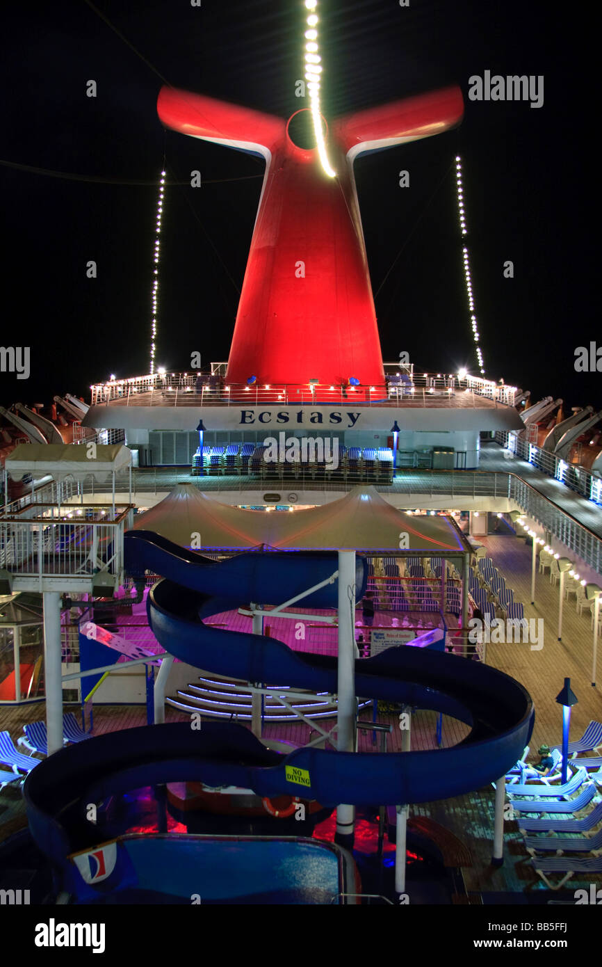 Carnival cruise ship ecstasy hi-res stock photography and images - Alamy