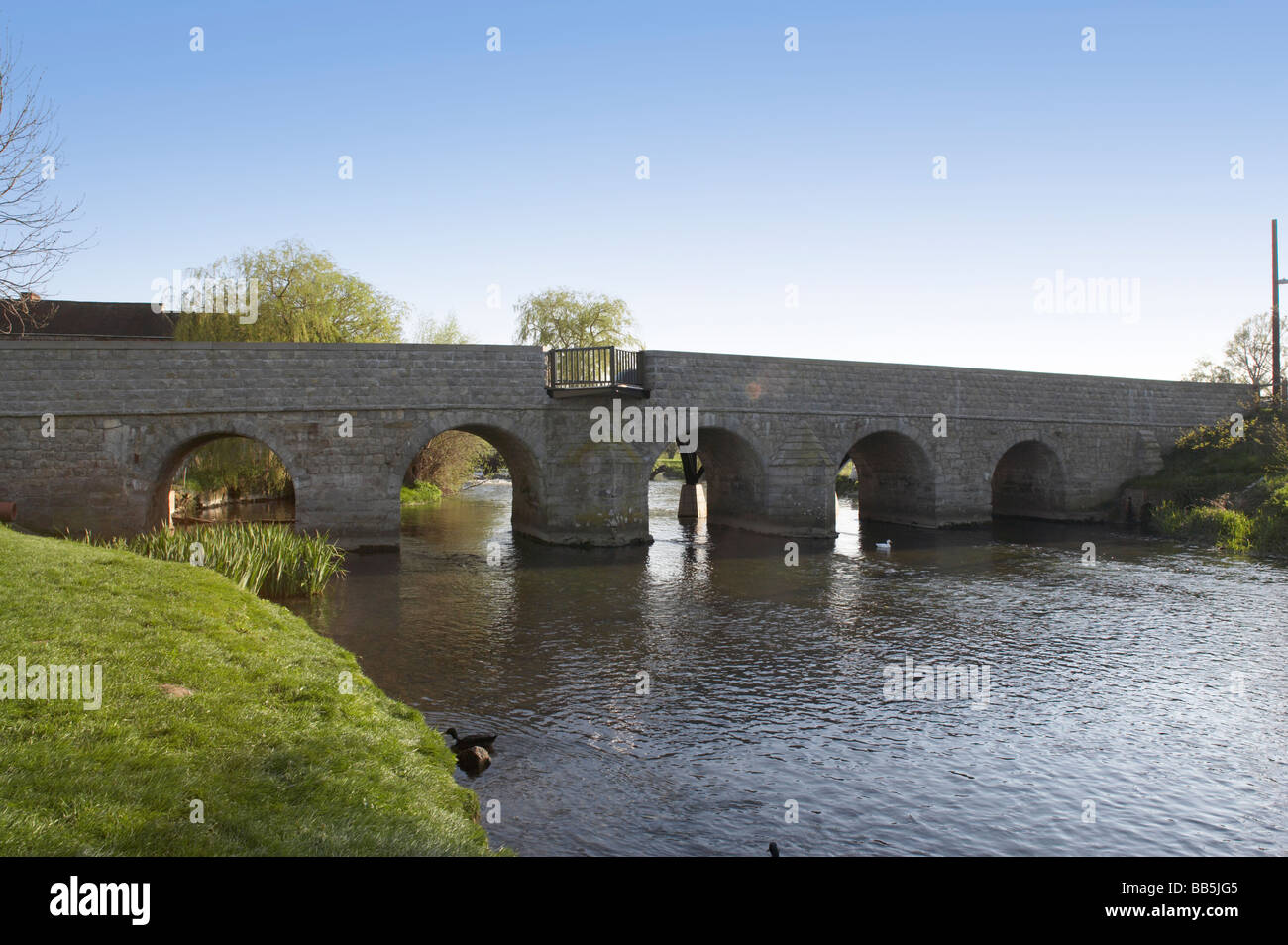 Bridge over the Great Stour River Wye Kent England Stock Photo - Alamy