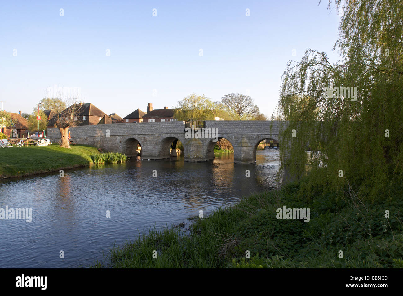 Bridge over the Great Stour River Wye Kent England Stock Photo - Alamy