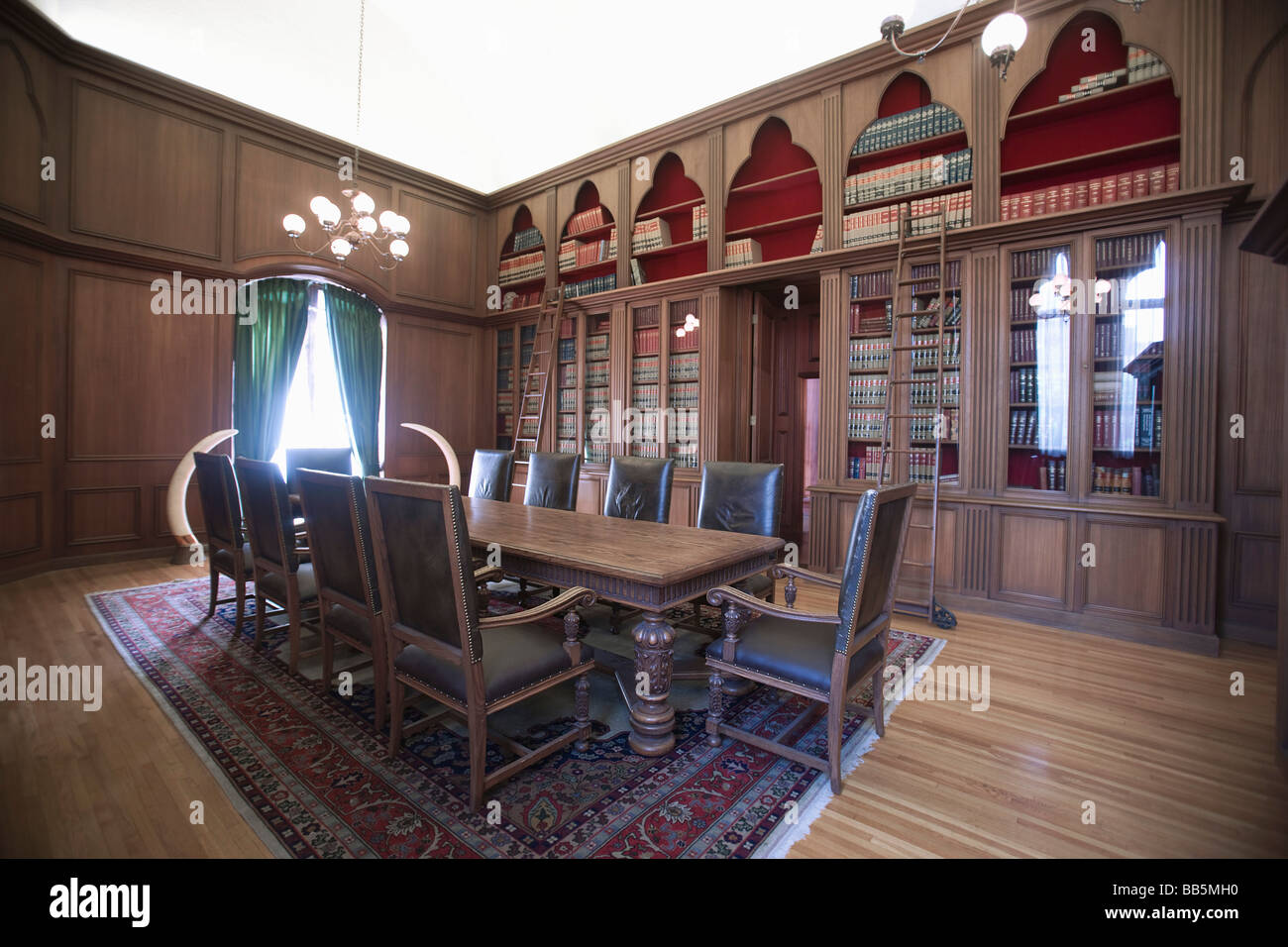 Old Fashioned Home Library at Sandra Gabrielson blog