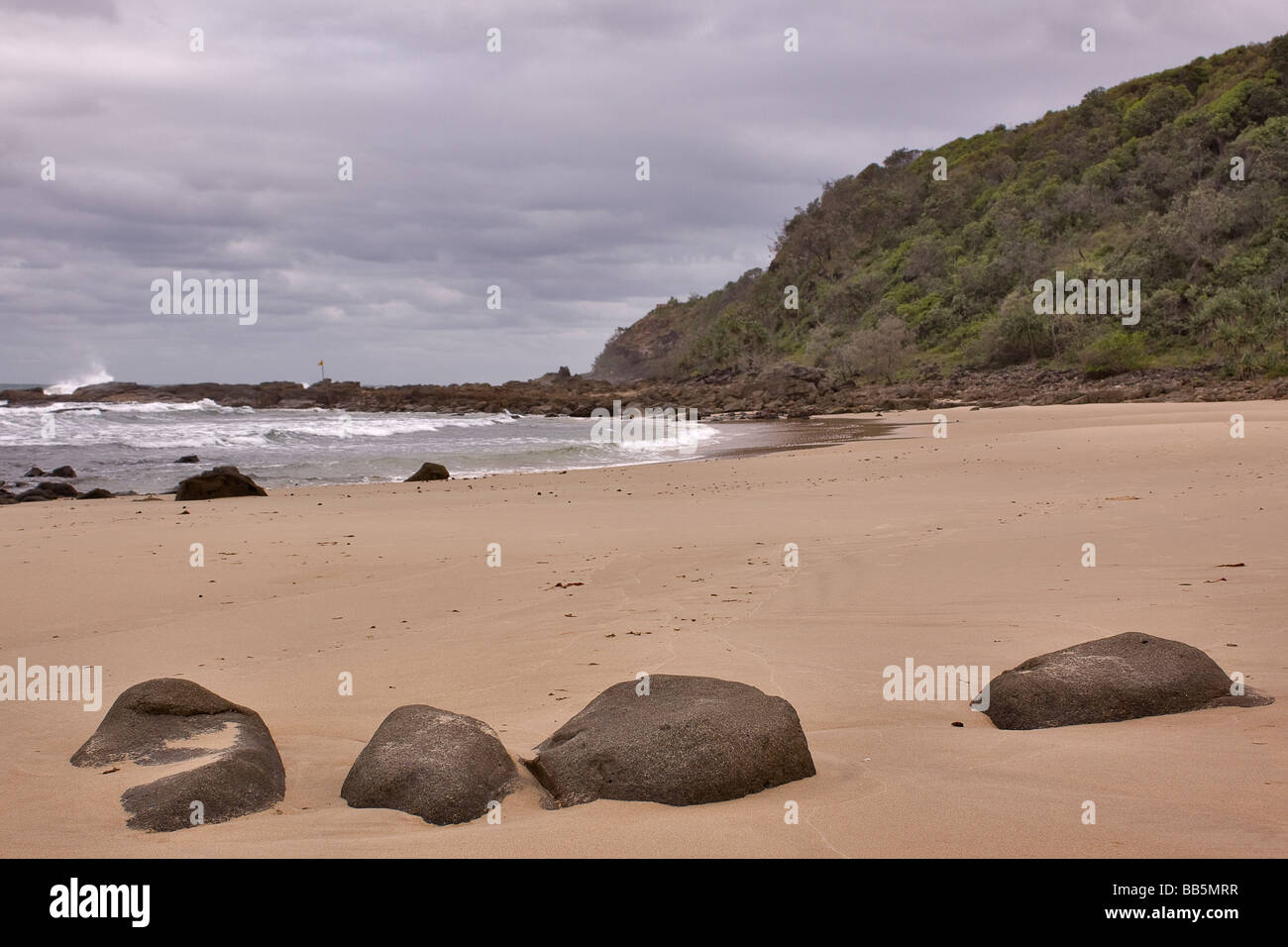 Coolum and (mount or mountain or mt) hi-res stock photography and ...