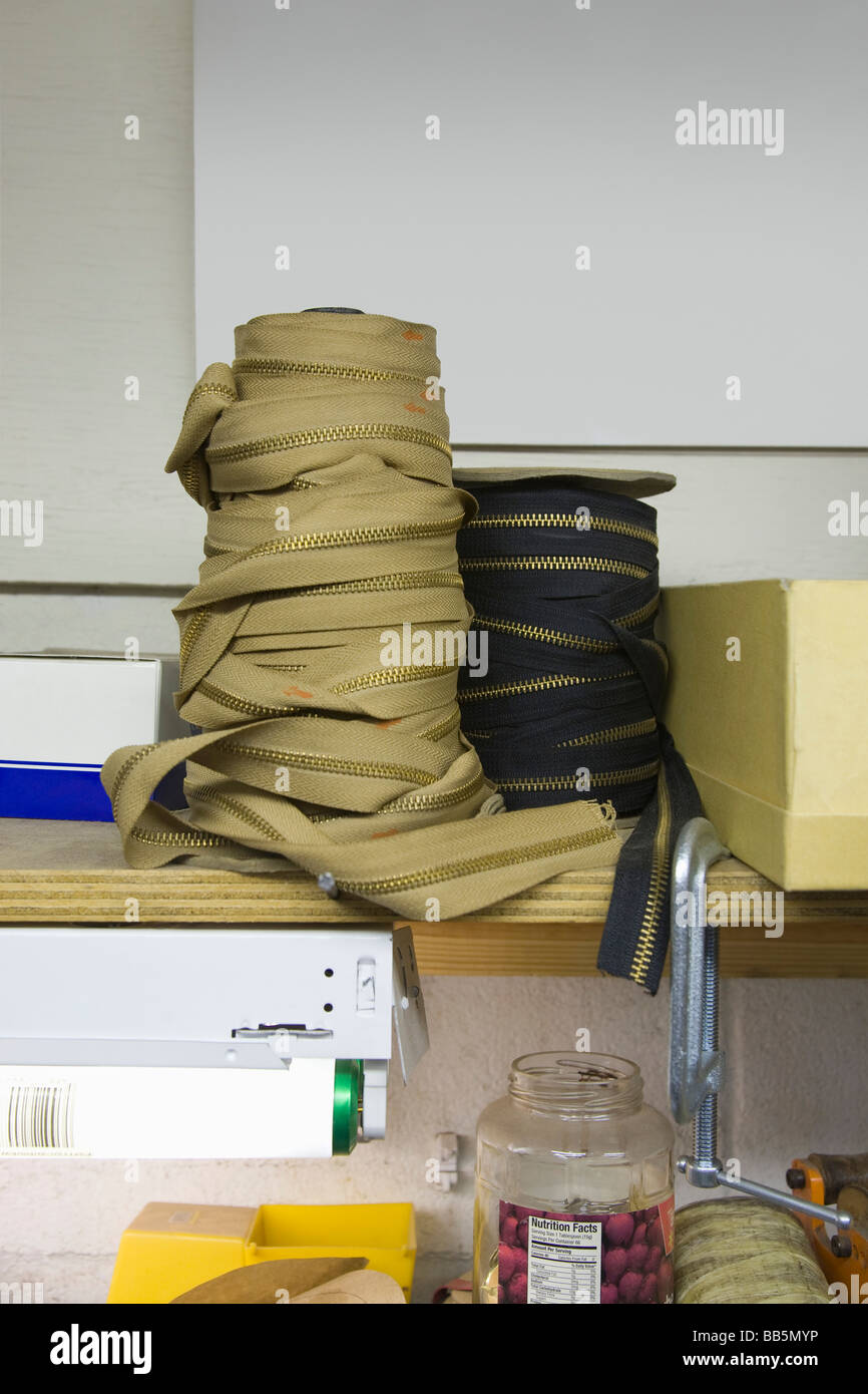 Traditional shoemaker workshop Stock Photo - Alamy